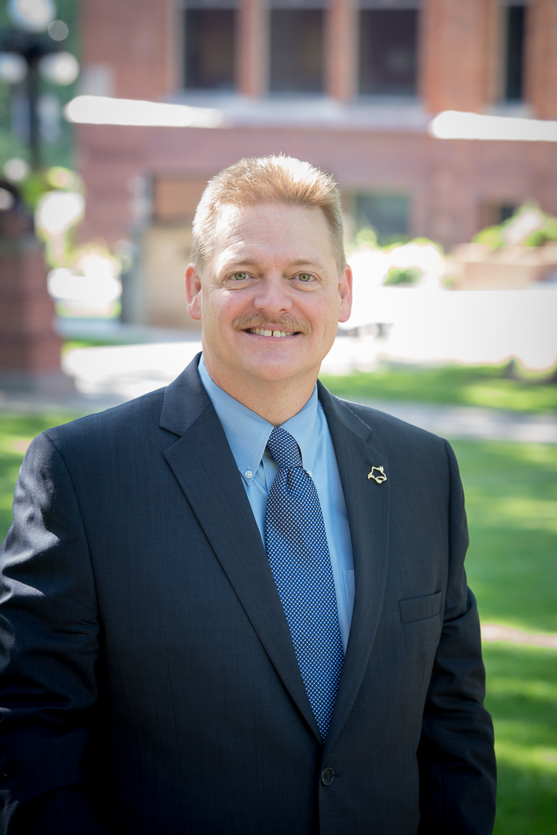 Simpson named VP for university advancement – News